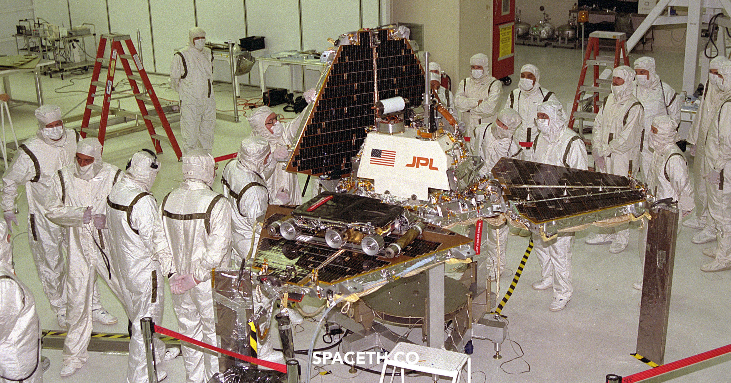 Mars Pathfinder ยานอวกาศที่เปลี่ยนวิธีการสำรวจดาวอังคาร ด้วยการใช้ของ ...