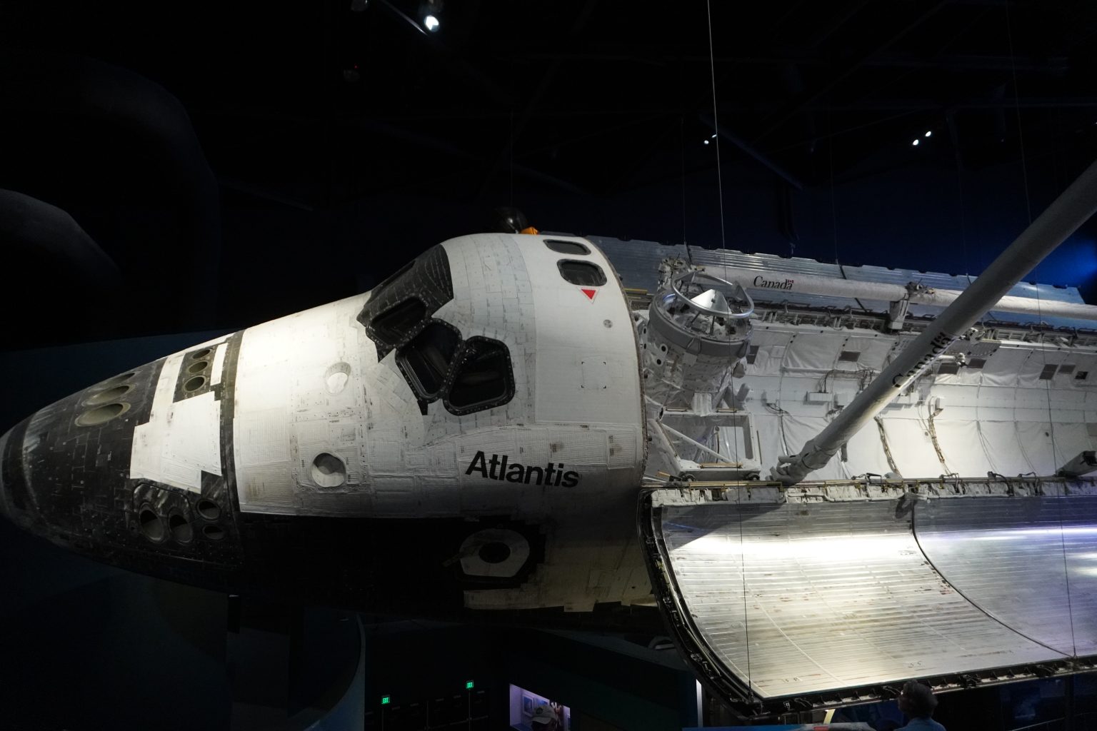พาเที่ยว NASA Kennedy Space Center EP.2 กระสวย Atlantis และซาก ...
